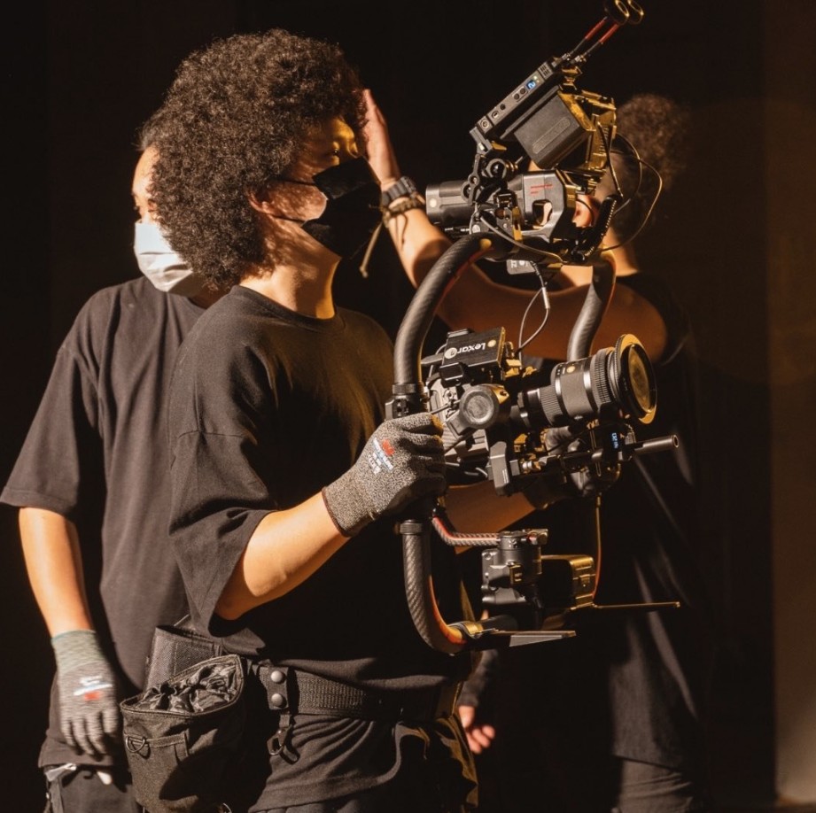 非常規 All IN – 專訪「爆炸頭」陳柏帆 – INSDIE THE FRAME